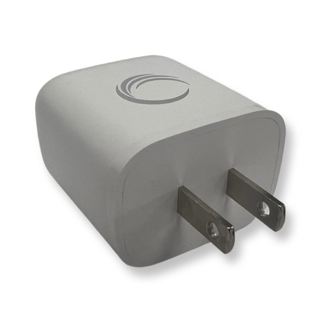 NetStrand Dual USB-A & USB-C Charger - PD 20W – FireFold